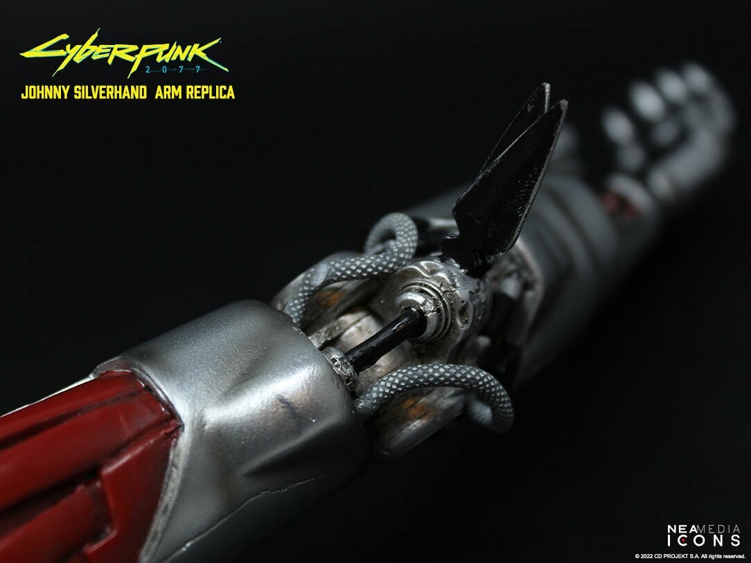Cyberpunk 2077: Johnny Silverhand Arm Replica | Minotaur.cz