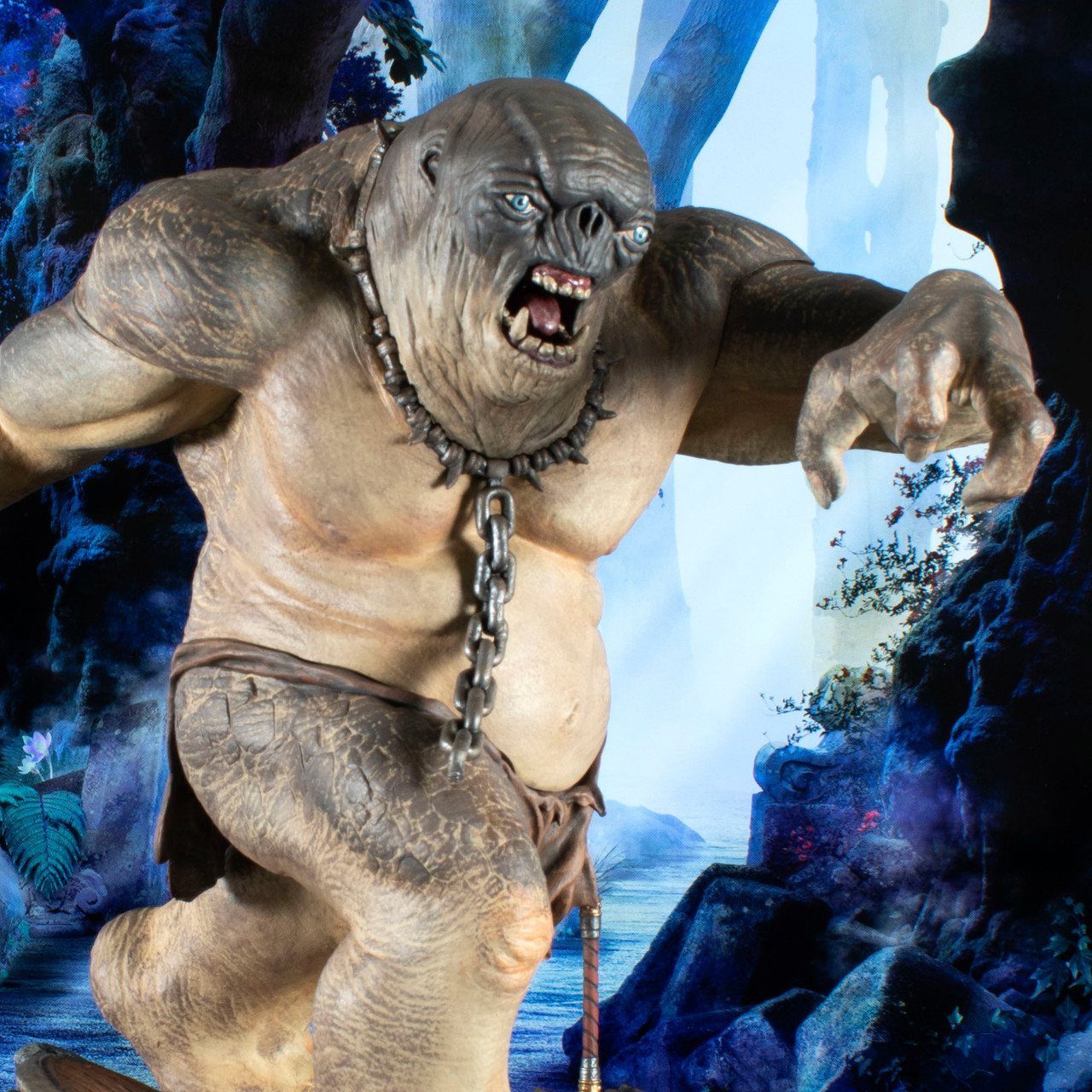 Lord of the Rings - Cave Troll Gallery Deluxe PVC soška 30 cm | Minotaur.cz
